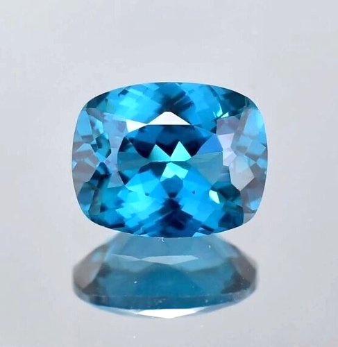 Pietra preziosa sciolta taglio cuscino tormalina blu verde indicolite ...