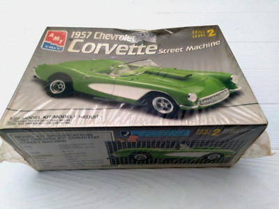 VINTAGE SEALED AMT/ERTL 1957 CHEVROLET CORVETTE MODEL KIT NOS 1:25 ...