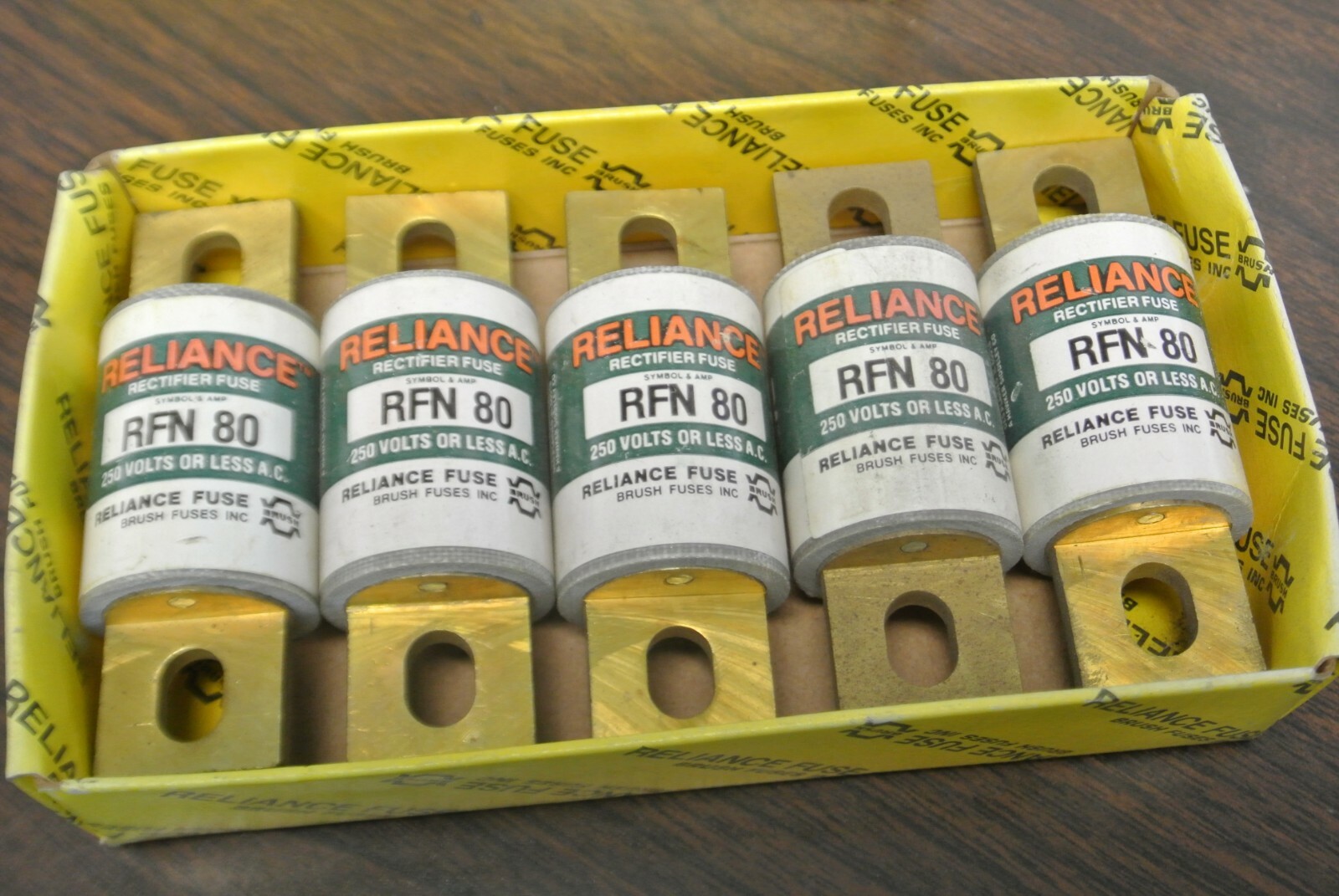 BOX of 5 / RELIANCE RFN80 RECTIFIER FUSES / 250V / 80A / NEW SURPLUS | eBay