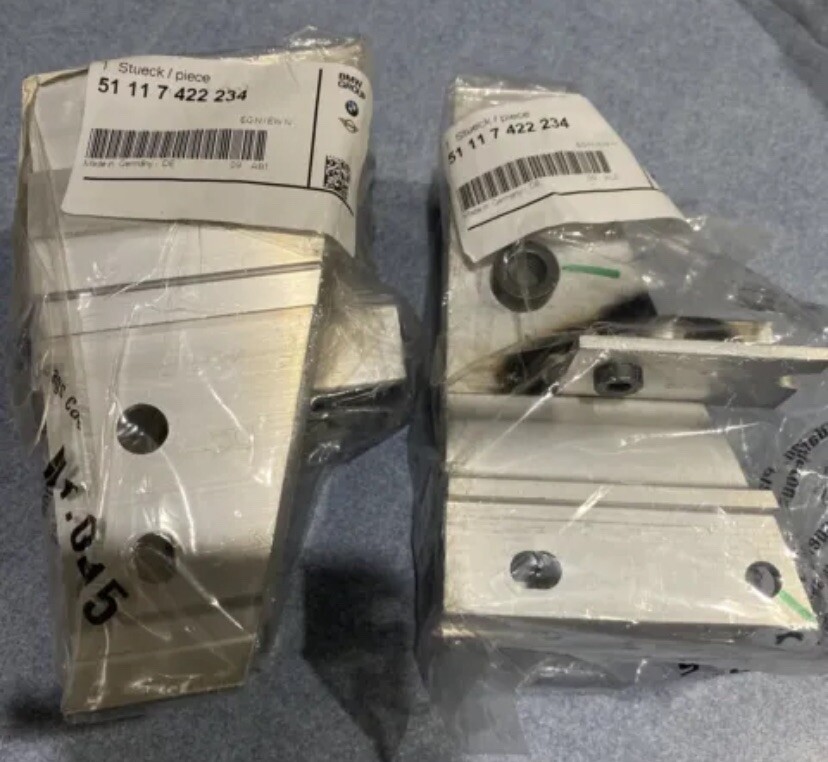 BMW FRONT Right REINFORCEMENT BAR ADAPTER OEM 51117422234 2 Avail 1 Per ...