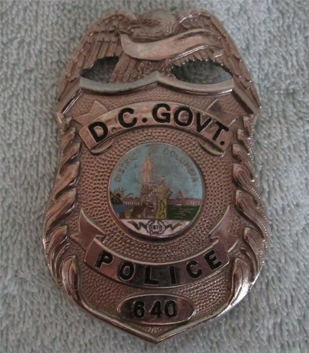 Police District of Columbia Badge Vintage Enamel #640 | eBay