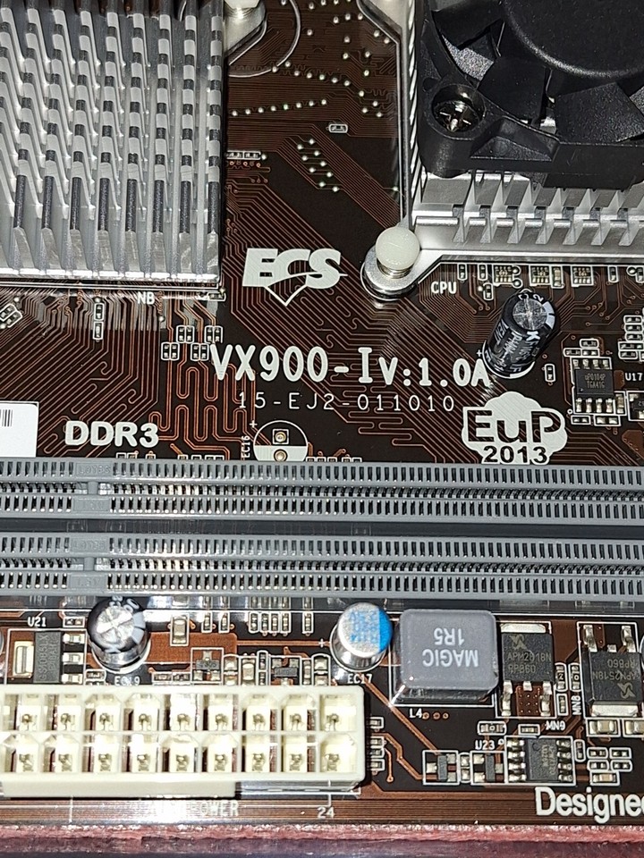 ECS VX900-I VIA Nano L2007 (1.6G, ) VIA VX900 Motherboard / Cpu combo ...