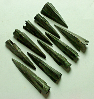 Neolithic & Paleolithic - Arrowheads 33Mm