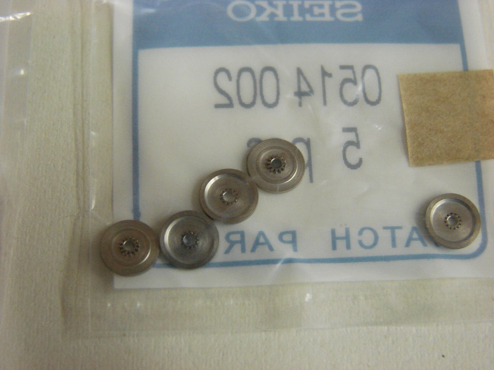Seiko 0514002 second reduction wheel, cal 7S26 , 7S36, 7001A, 7002A ...