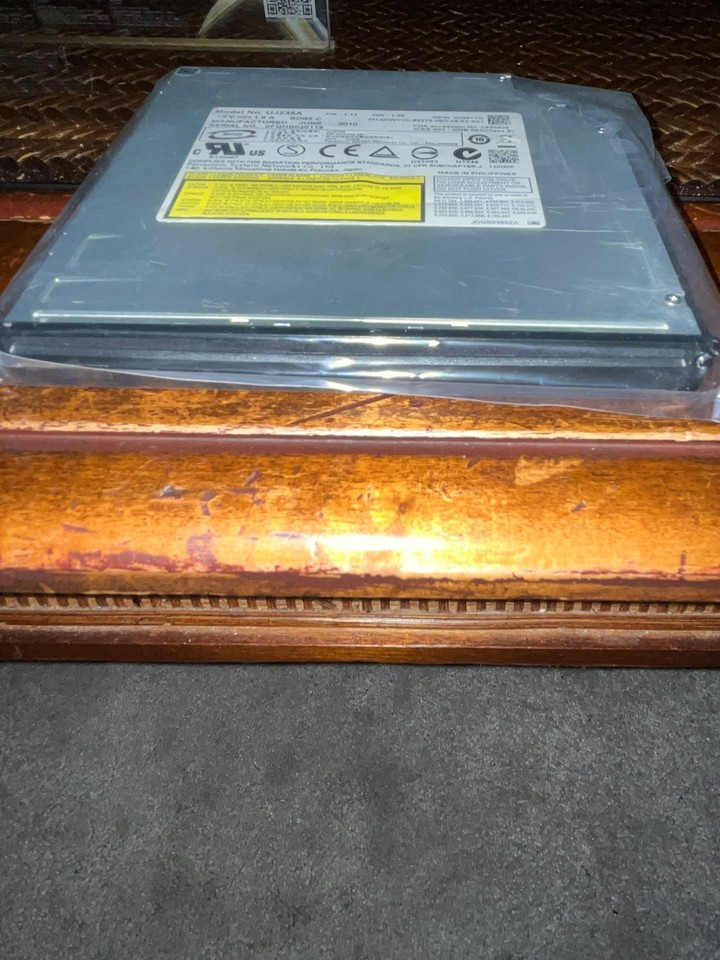 Panasonic UJ235A Slot Load Blu-Ray DVD Drive 12.7mm SATA 4X BD-RE ...