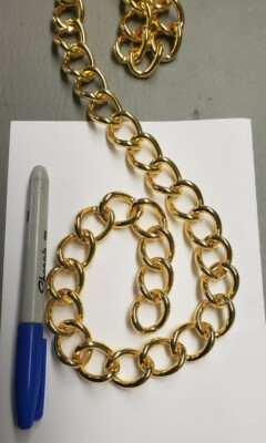 Decorative 30ft Gold (Brass) Metal Chain with 25mm x 20mm links | eBay