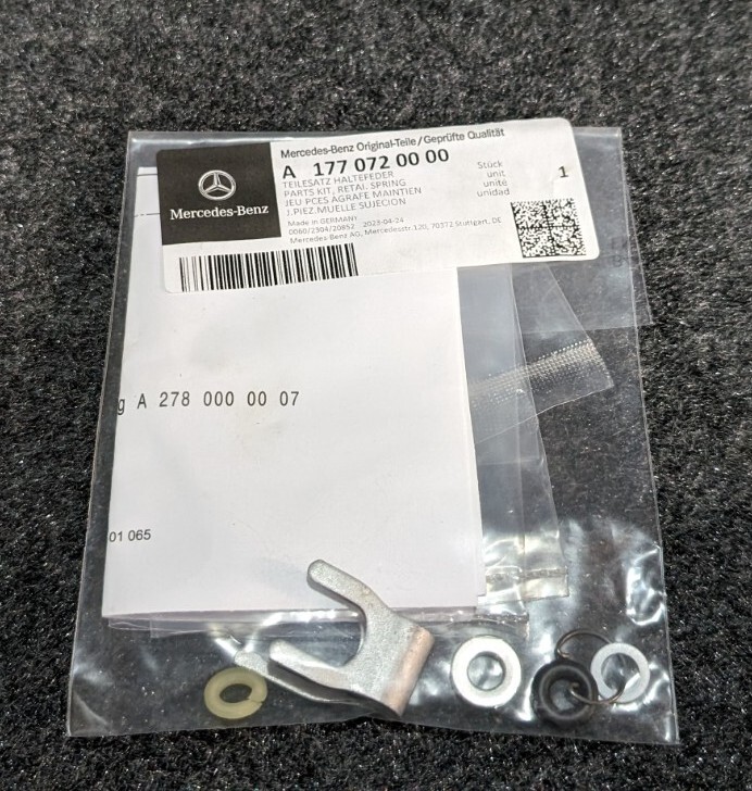 BRAND Factory Mercedes-Benz Fuel Injector Seal Kit M177 AMG 1770720000 ...