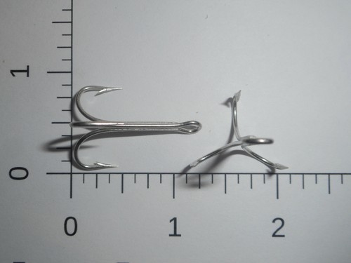 MUSTAD size 1 TREBLE HOOK OPEN RING AND SHANK TINNED 50 count EASY ...