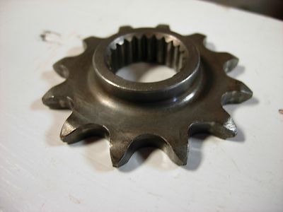 01 Polaris Magnum 325 4x4 Gearcase output shaft front 12 tooth gear ...