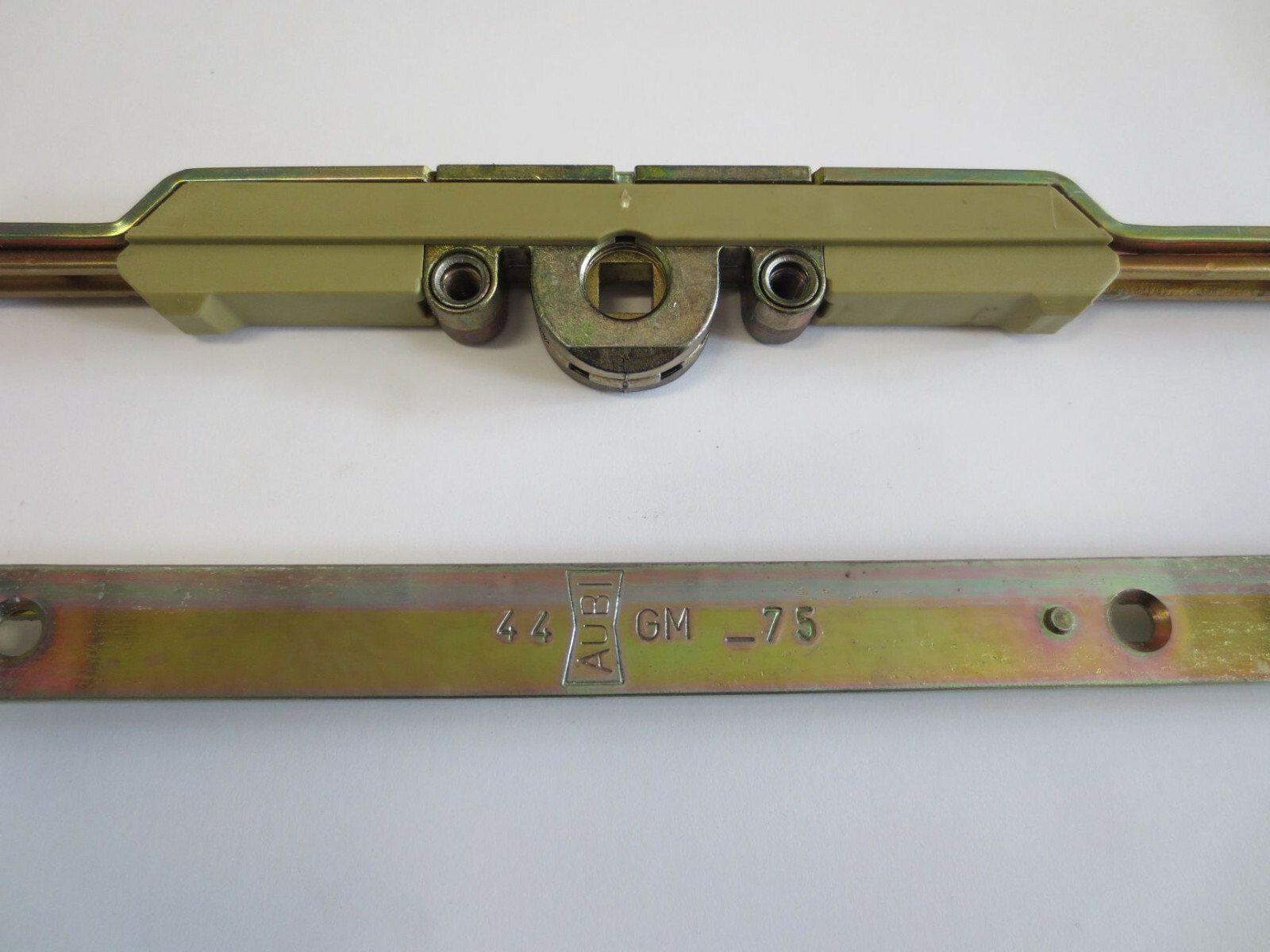 Aubi Getriebe GM 37 Beschlag für Fenster oder Tür mit schmalen Rahmen ...