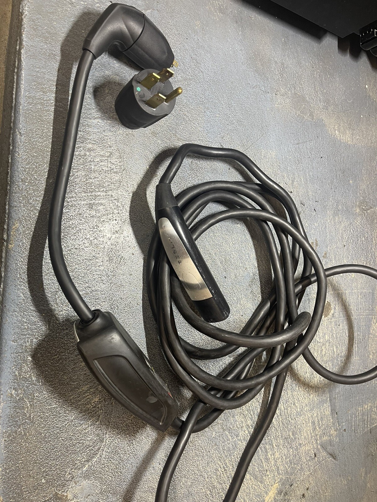 Tesla OEM Mobile Charger Gen 1 40amp NEMA 14-50 adapter And 5-15 | eBay