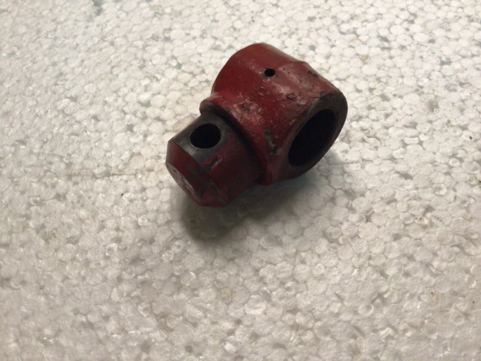 IH Farmall Cub Steering Shaft Support Bracket 350902R3 ships FREE | eBay