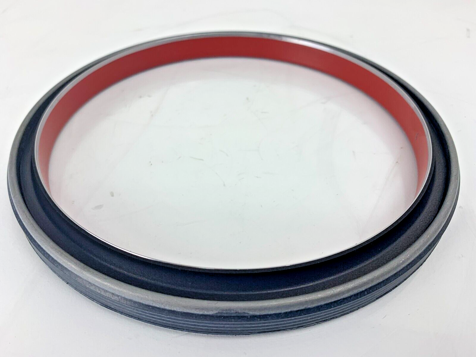 Genuine Paccar 1876190 Crankshaft Seal Kenworth T680 Peterbilt | eBay