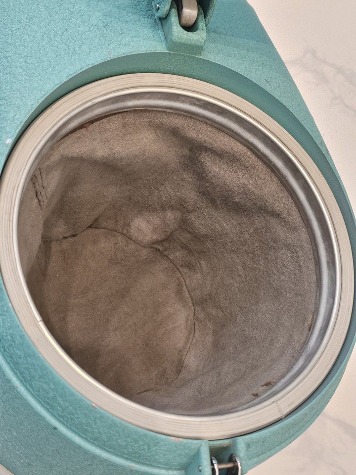 Vint. INTERSTATE COMPACT ELECTRA Interstate Model C-6 Canister VACUUM ...