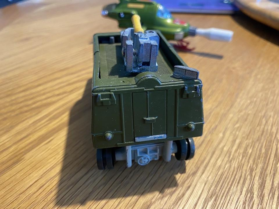 DINKY TOY UFO SHADOW INTERCEPTOR AND SHADOW 2 Military Vehicle | eBay UK