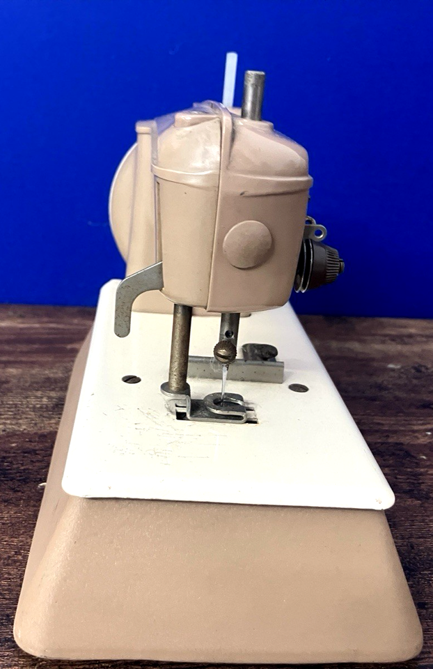 VINTAGE SINGER CHILDREN'S SEWING MACHINE | eBay UK