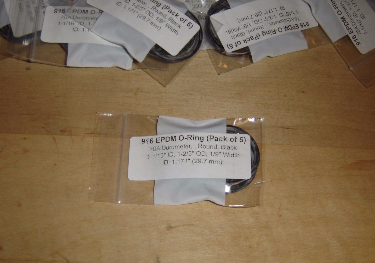 916 EPDM O-rings, 70A Durometer, Black, 1-1/16" ID, 1-2/5" OD, Pack of ...