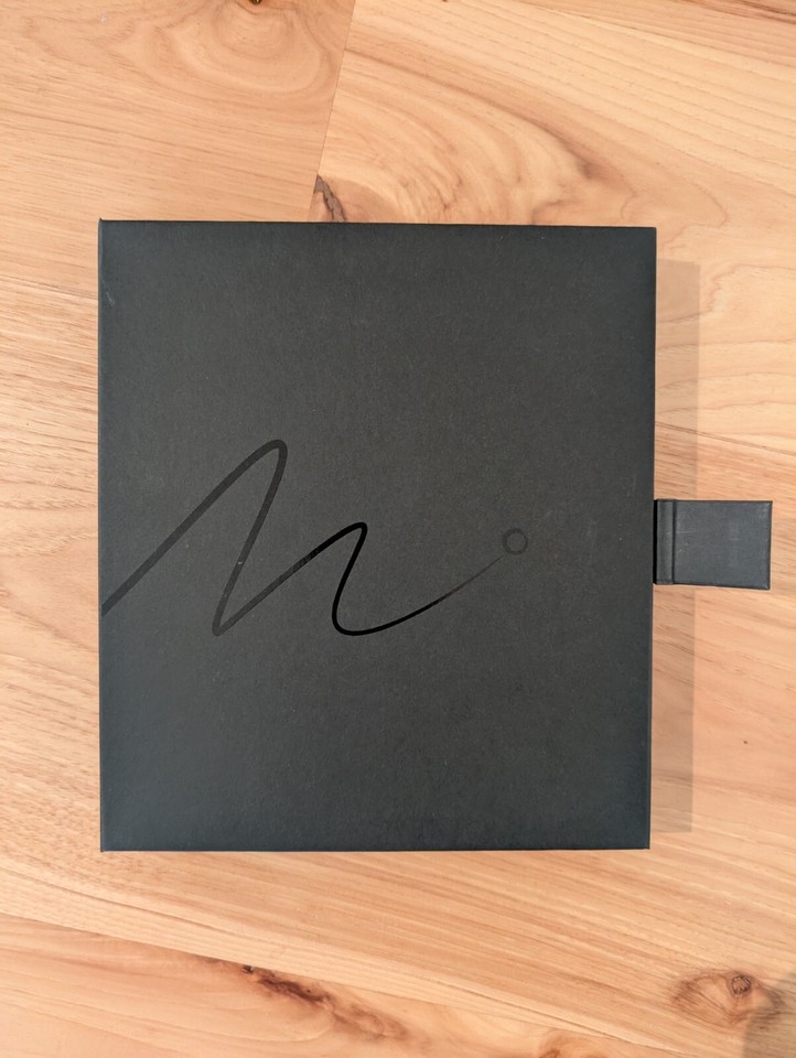 Marriott Bonvoy Titanium Elite Lifetime Kit with 2 Luggage Tags | eBay