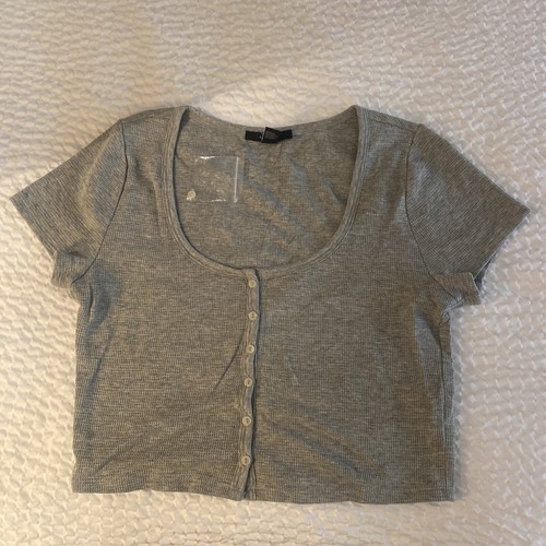 Forever21 Women’s Gray Button-Up Crop Top Size: XL | eBay
