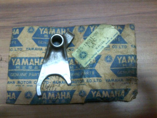 YAMAHA TY175 GEAR SELECTOR FORK No1. NOS. 525- 18511-00. TY125 - YZ100 ...