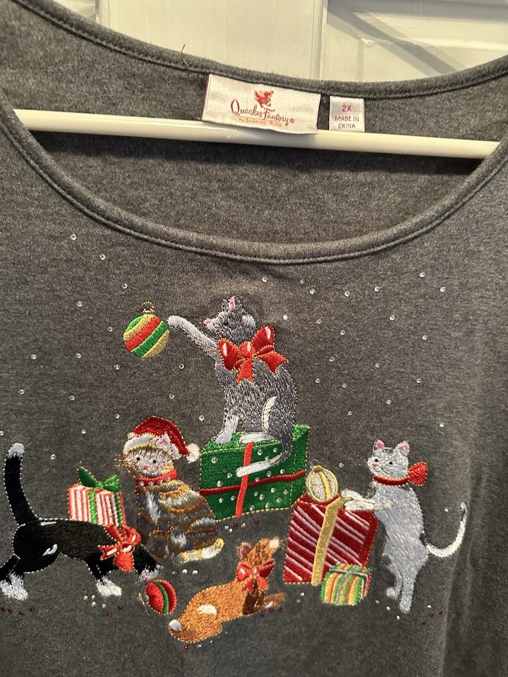 Quacker Factory Top Womens 2X gray cats Christmas presents Holiday ...
