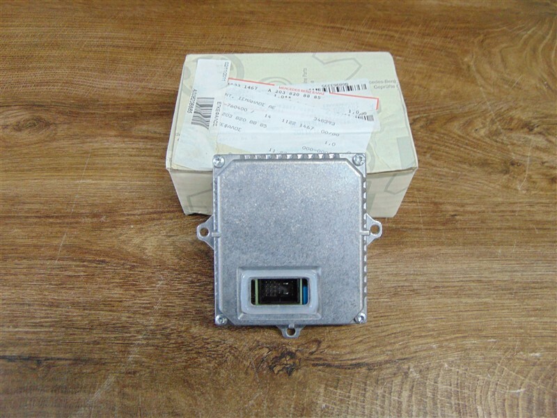 A2038208885 MERCEDES Xenon Control Unit Ballast for a Class W 169 C ...
