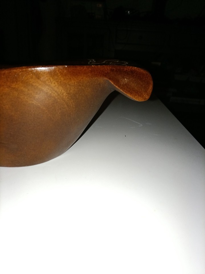 Vintage Wooden Dough Bowl Trencher Hand Carved Leaf Pattern Heavy | eBay