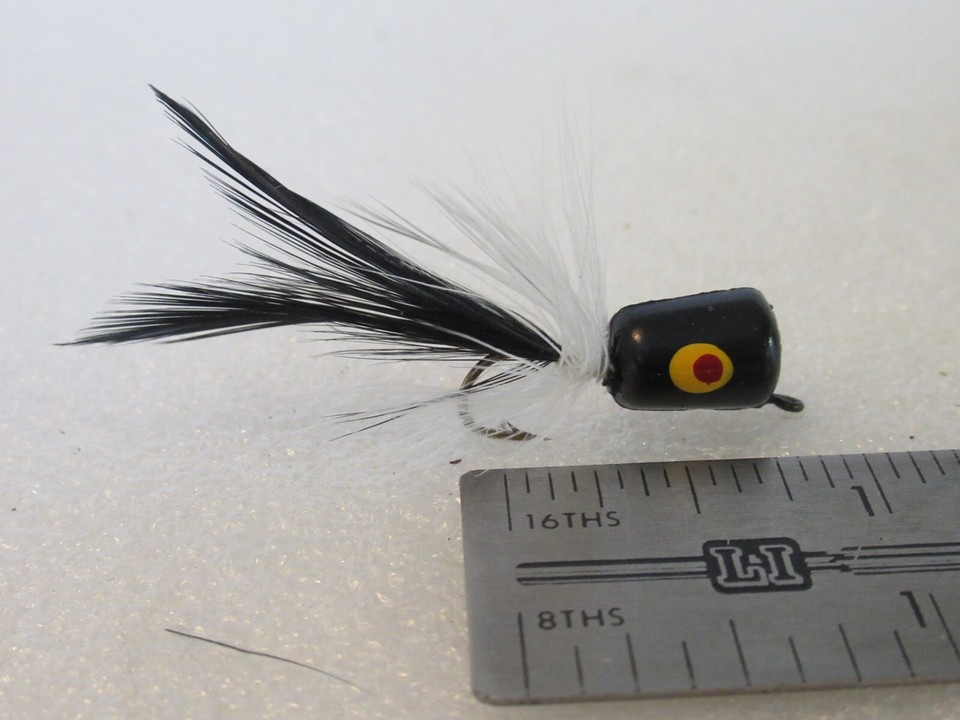 12 Fly Fishing Panfish Poppers Flies Bugs Sz 8 Hook Bluegill Bass Trout ...