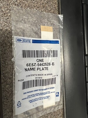 2012-2017 Ford Focus Trunk Lid Emblem Badge Nameplate OEM 6E5Z5442528B ...