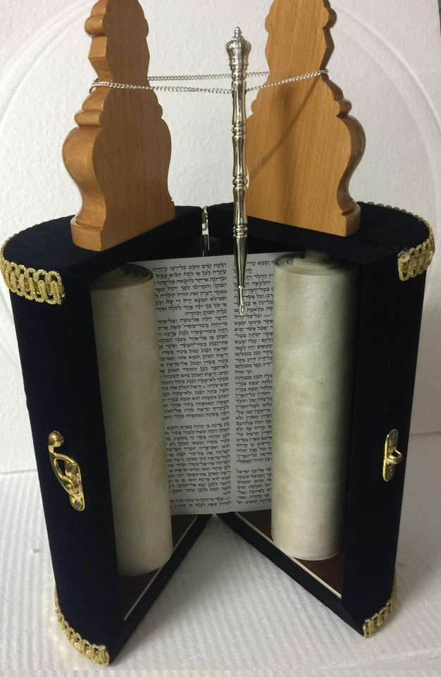Medium Hebrew Sefer Torah Scroll Book Jewish Israel Holy Bible 32 cm/13 ...