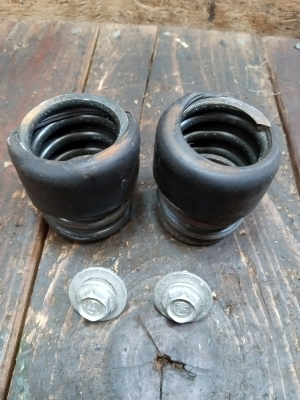 Craftsman EZ3 917258870 GT Riding Mower Seat Springs Bolts OEM 124181X ...