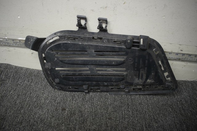 Mercedes-Benz Gla-class X156 Front Right Inner Grille A1568855422 OEM ...