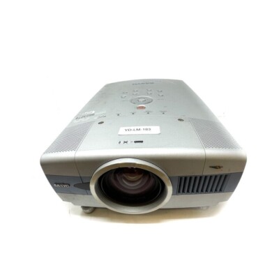 Sanyo PLC-XT16 Pro Xtrax Multiverse XGA Large Venue Projector 3500 ...