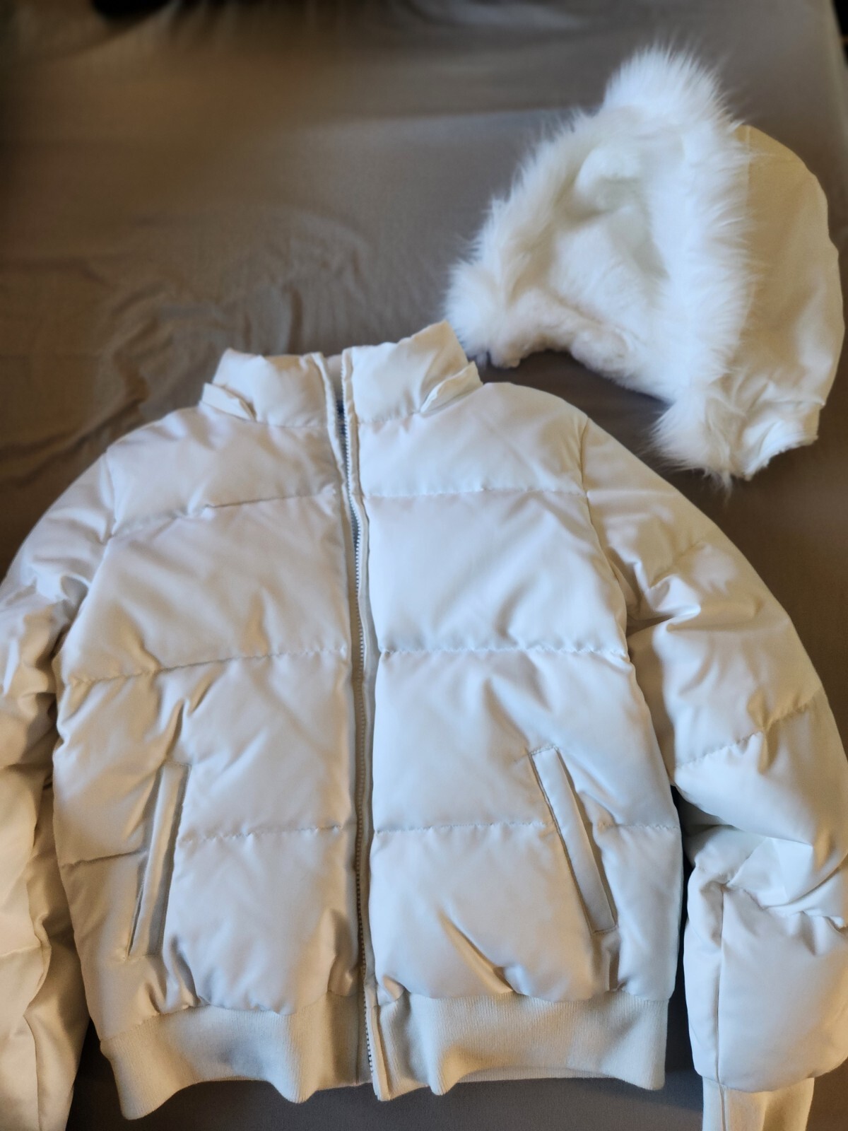 Lady Foot Locker Puffer Jacket White Down Feathers Hooded Women Coat ...