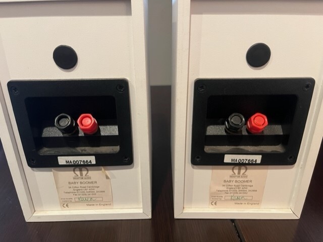 Monitor Audio Baby Boomer Home 2 Way Bookshelf Speakers. White. Good ...