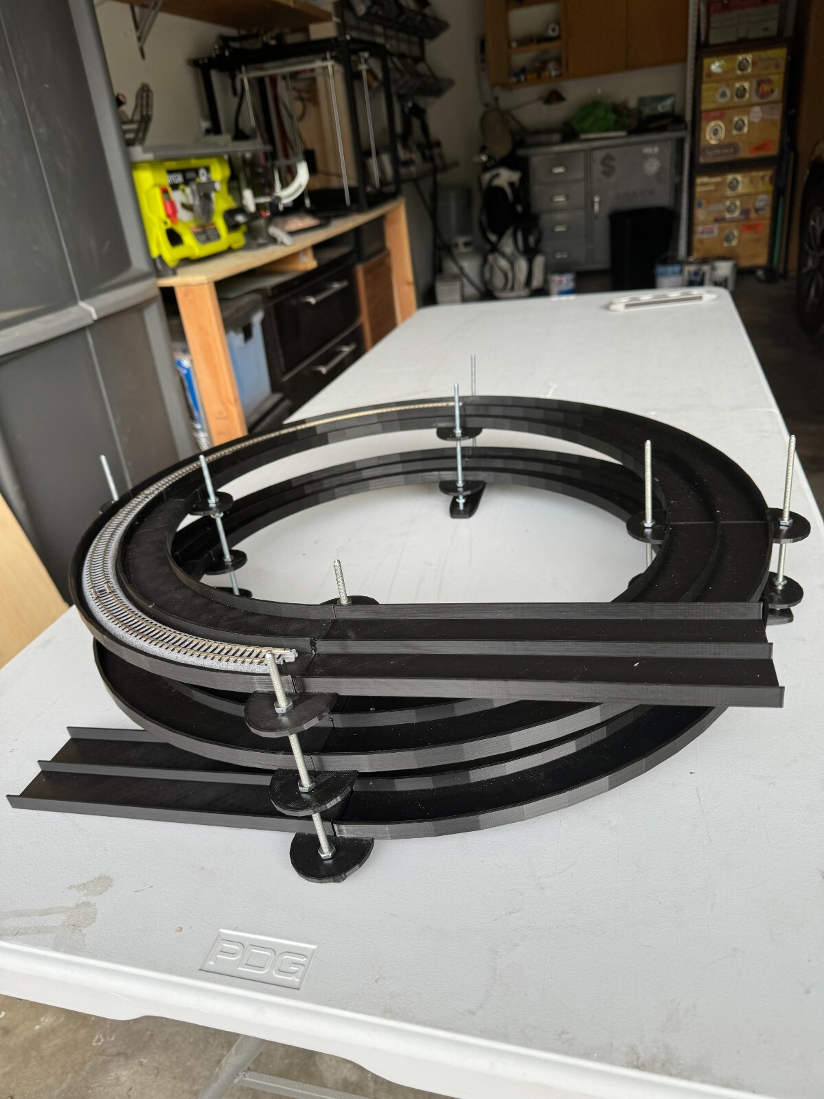 N scale Double Track Helix kit for 30" diameter/15" radius curves-3D ...