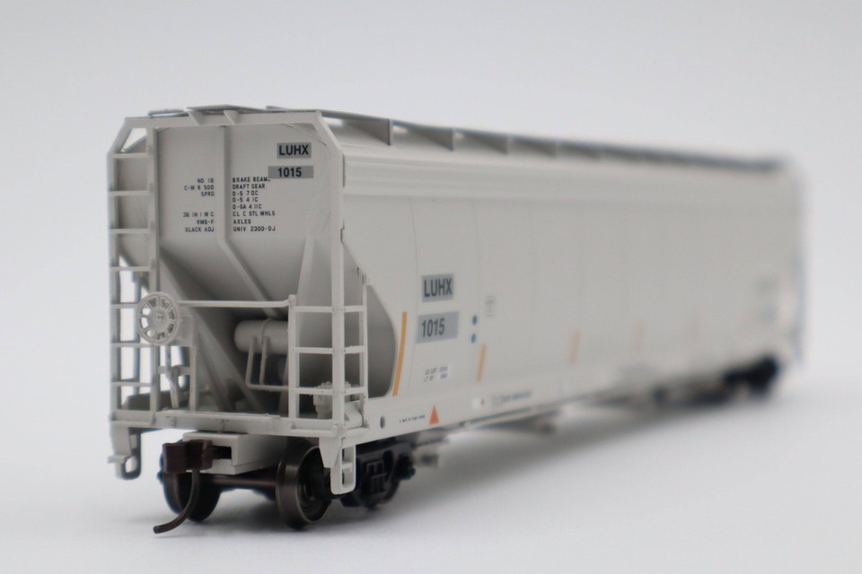 Atlas HO 20007679 - Master - 5800 Centerflow Covered Hopper Car "Luhu ...