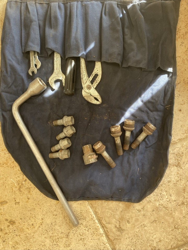 Mercedes Spare Wheel 205/55/16, Jack, Wheel Brace, Tool Kit, Short ...