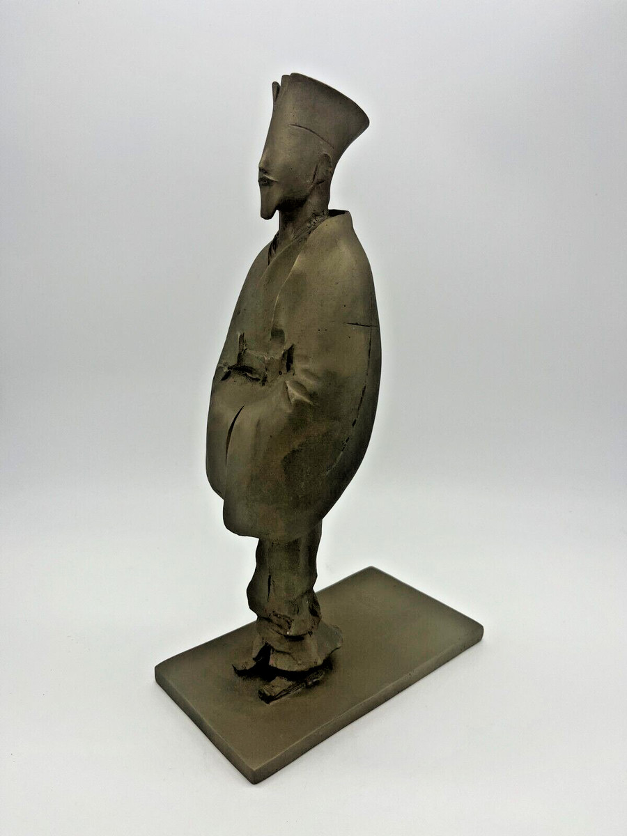 Modern Chinese Art Sculptures
