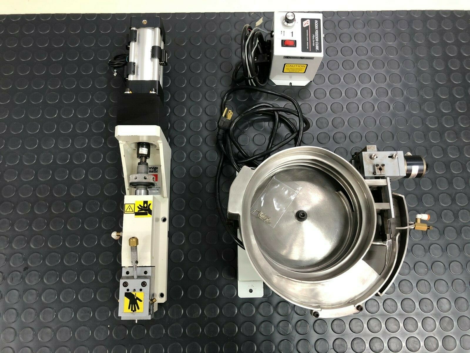 Cambridge Automatic Pin Inserter MD838P w/ Vibratory Bowl Feeder ...