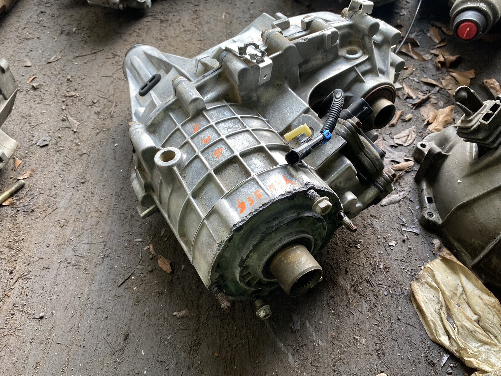 2001 2002 Chevrolet Silverado 2500 Transfer Case 6.6 AT 4x4 Diesel ...