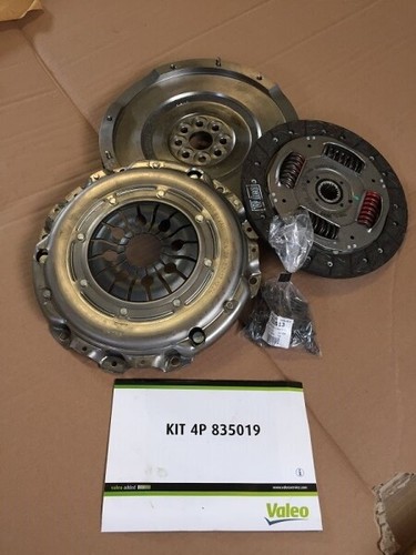 Valeo 835019 Clutch Set 1426558 1566973 for Ford Focus Tourneo Connect ...