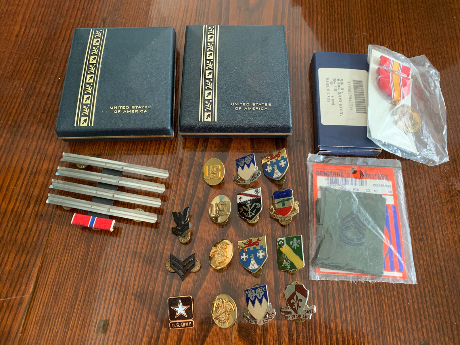 US Army Service Metals Military Rank Insignia & Other Pin Lot | eBay
