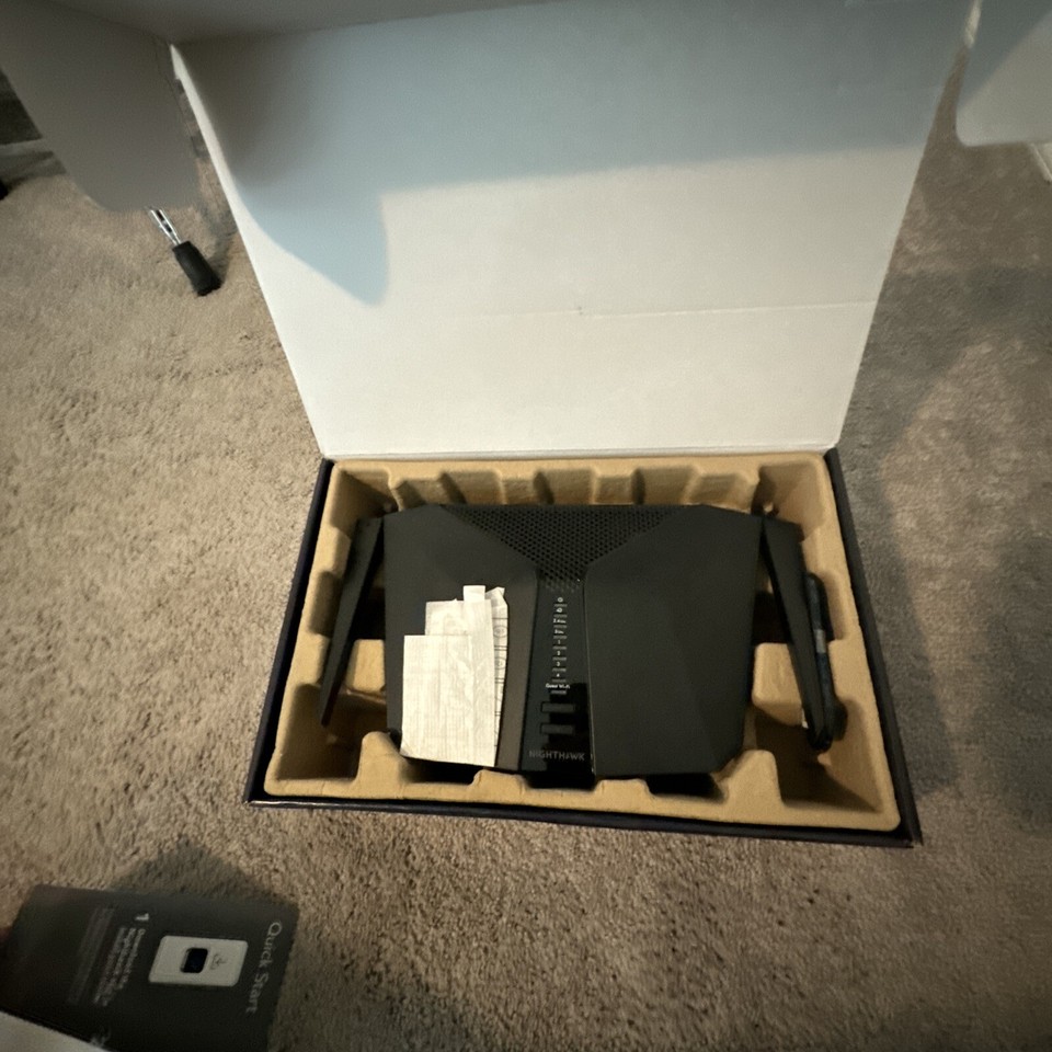 NETGEAR Nighthawk AX3000 4-Stream Dual-Band Wi-Fi 6 Router - RAX35 ...