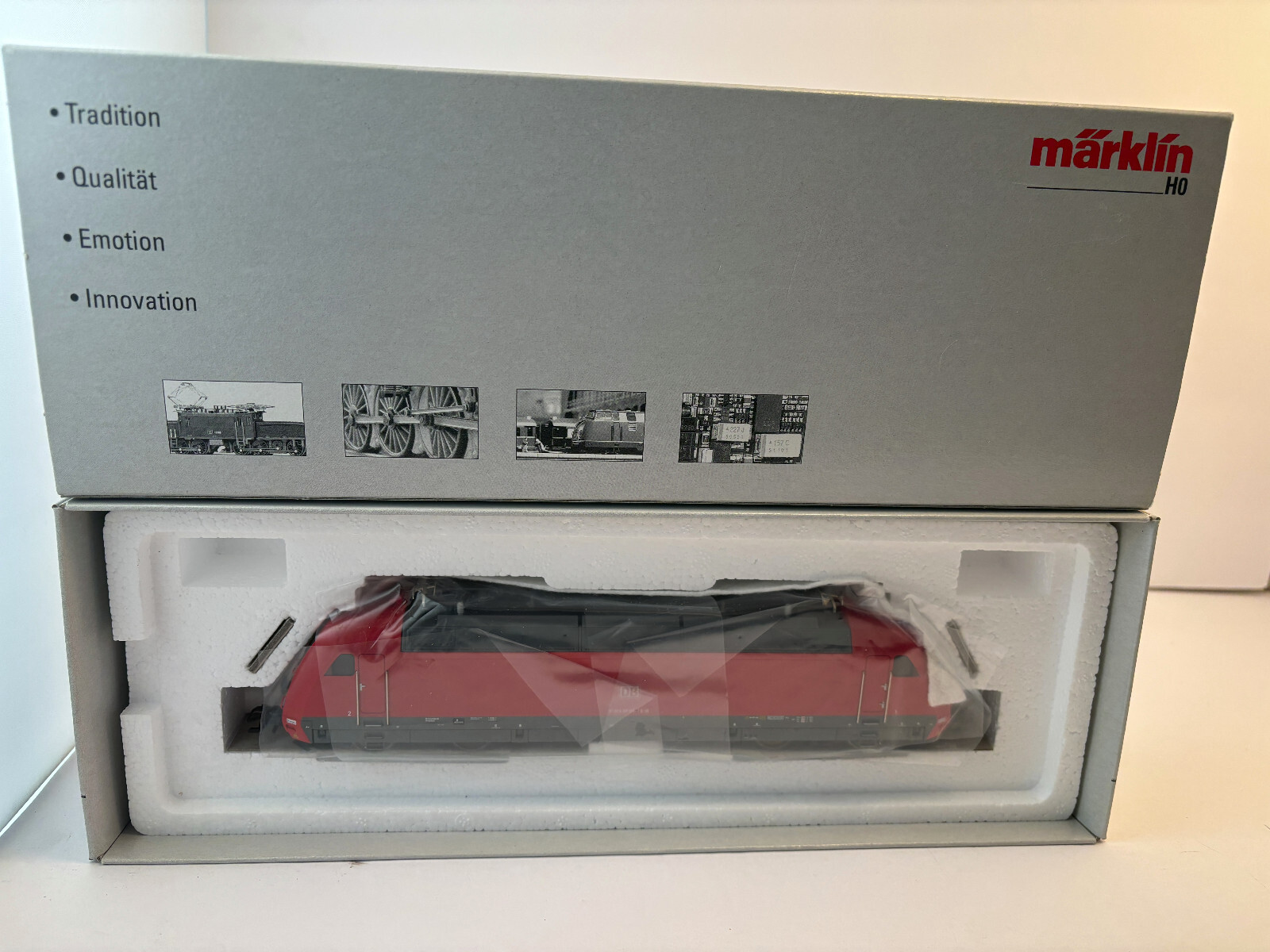 Märklin 37370 Electric Locomotive BR 101 HO German Railroad DB AG