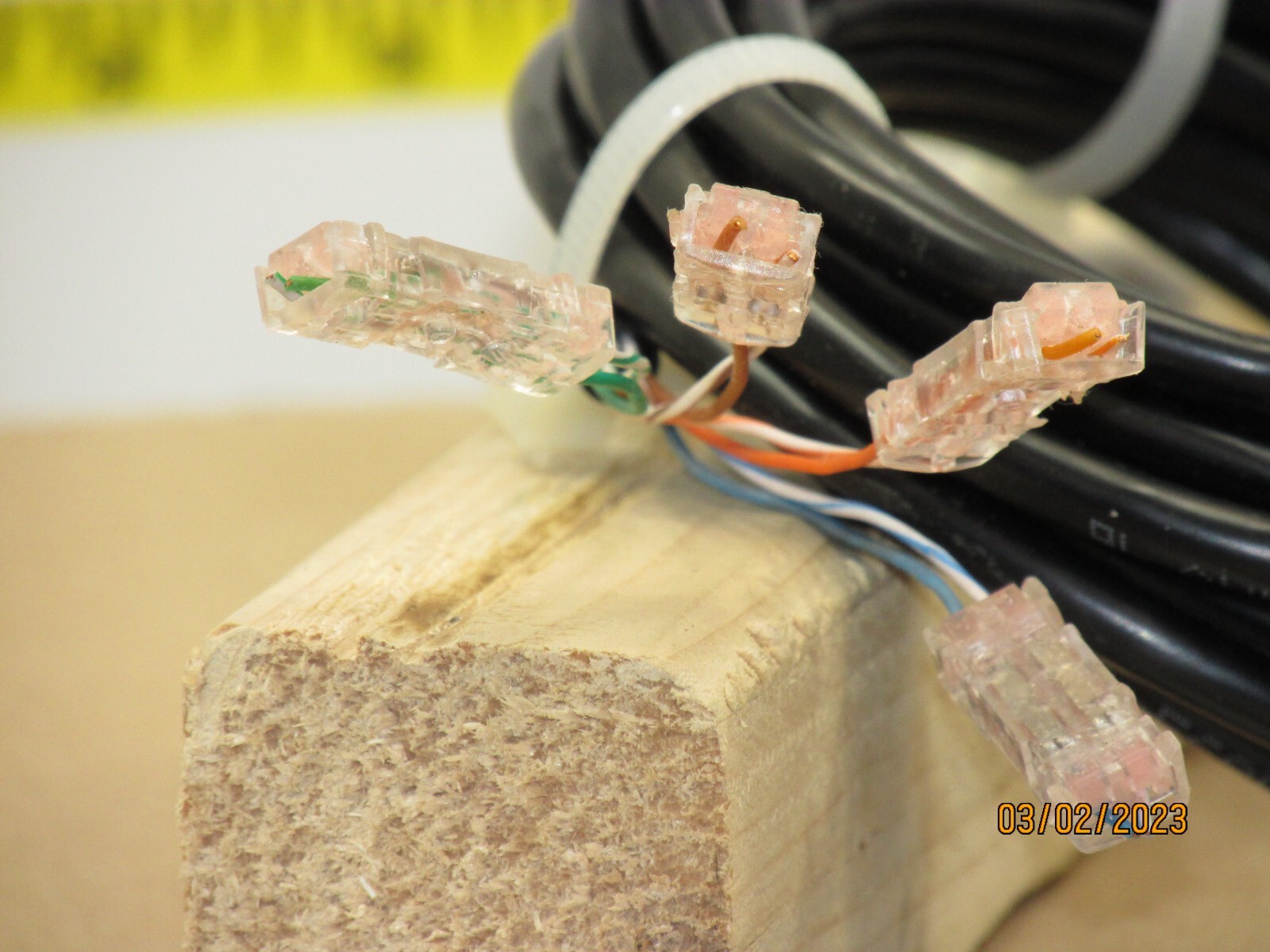 The listing is for (1) 11.5' UTP CAT.5e 24AWG 4 pairs Patch Cable TIA ...