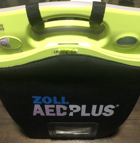 Zoll AED Plus Defibrillator with Pads Batteries and Carry Case | eBay