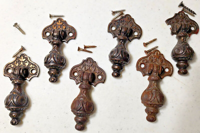 Drawer Pulls - Pendant Drawer Pulls