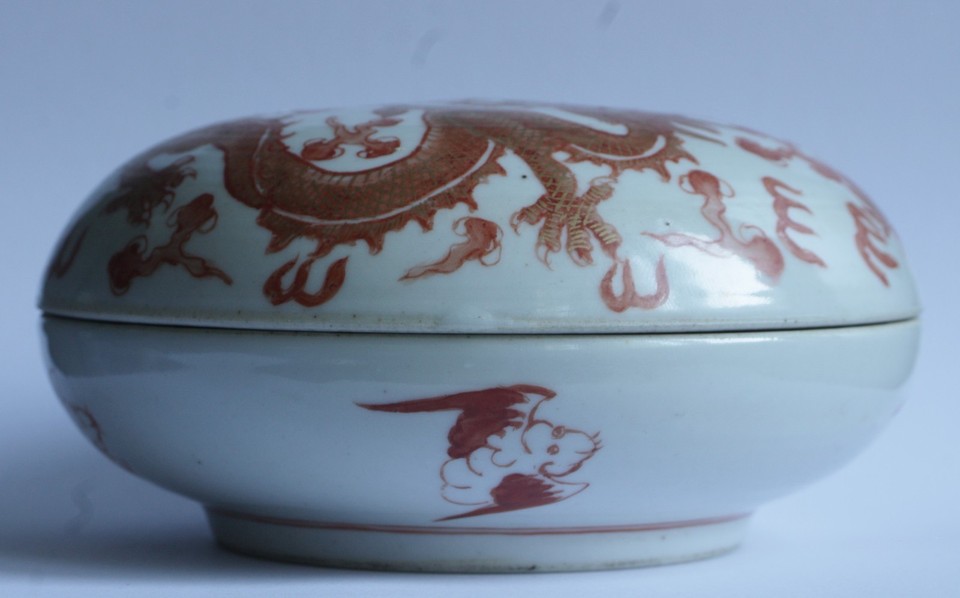 Small Chinese Dragon Box with Mark | eBay