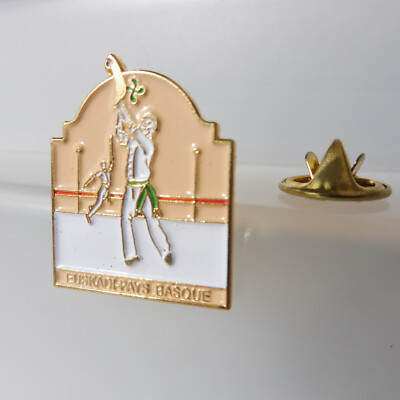 PIN'S PINS EPINGLETTE - EUSKADI PAYS BASQUE PELOTE | eBay